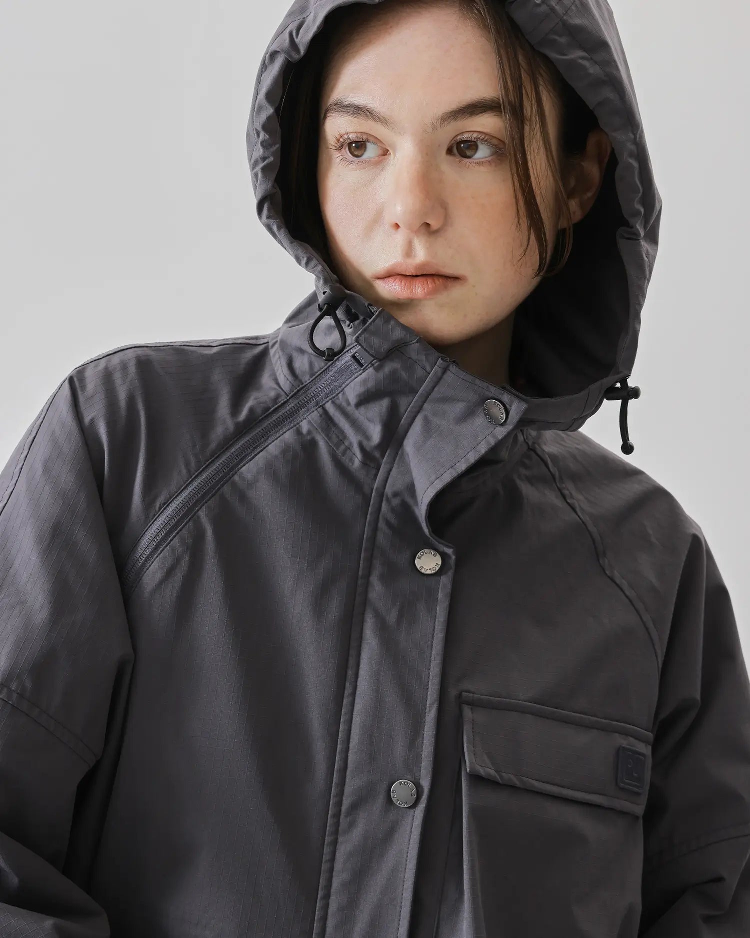 Shop Women's Anarok Jacket in Charcoal | KOLAB